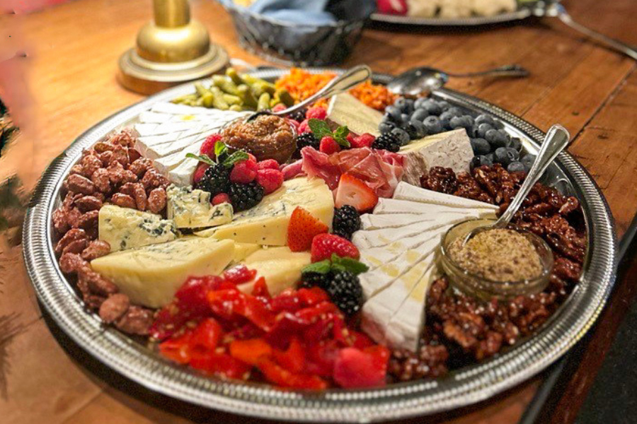 Ben Paris Photo Gallery | Downtown Seattle Restaurant